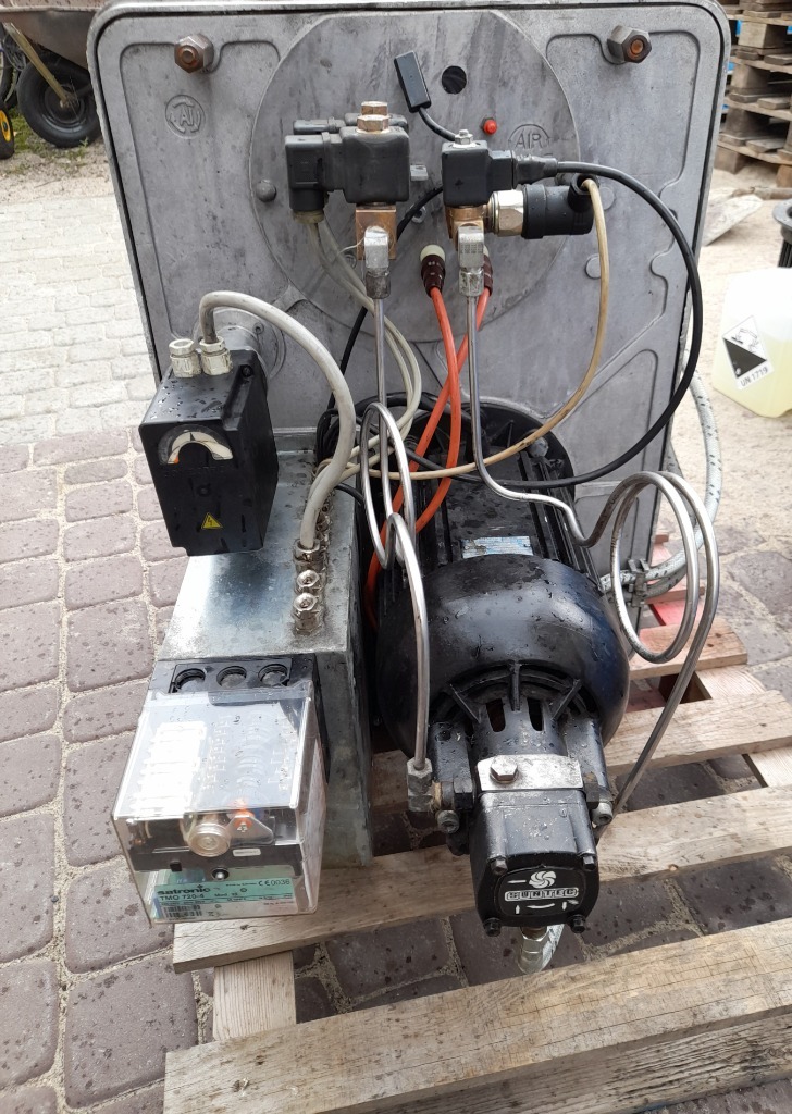 Palnik olejowy do suszarni riello weishaupt man | Brodnica | Kup teraz ...