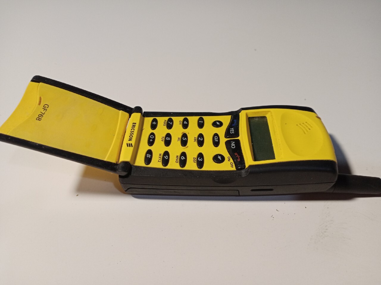 Ericsson GF798 retro z klapką i antenką | Książenice | Kup teraz na ...