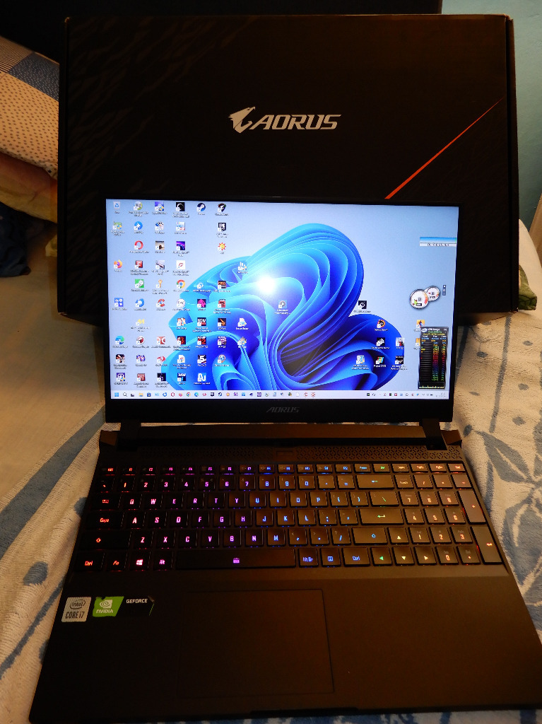 AORUS 15P XC intel i7 RTX 30708GB 32GB DDR4 NVMe FHD IPS 240Hz w11 ...
