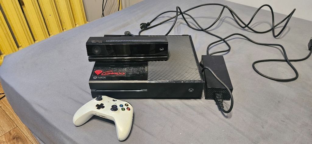 Xbox One FAT 500GB + Kinect + 11 gier | Oborniki | Kup teraz na Allegro ...