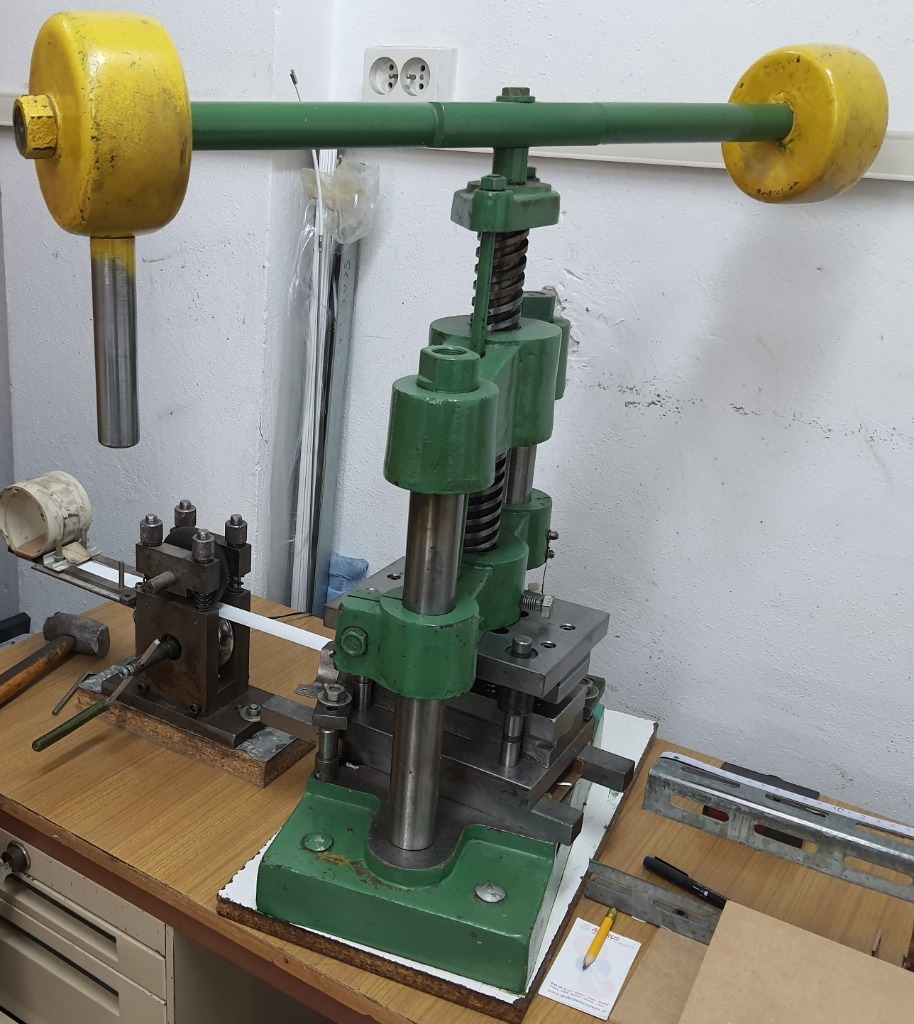 Prasa Śrubowa Ręczna - Niska cena na Allegro.pl