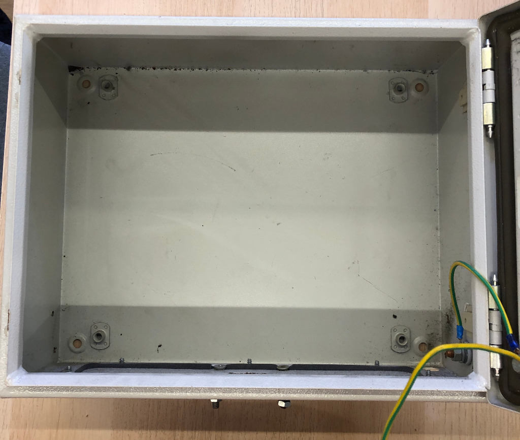 Szafa sterownicza metalowa Rittal 38 x 30 x 15 cm | Łódź | Kup teraz na ...