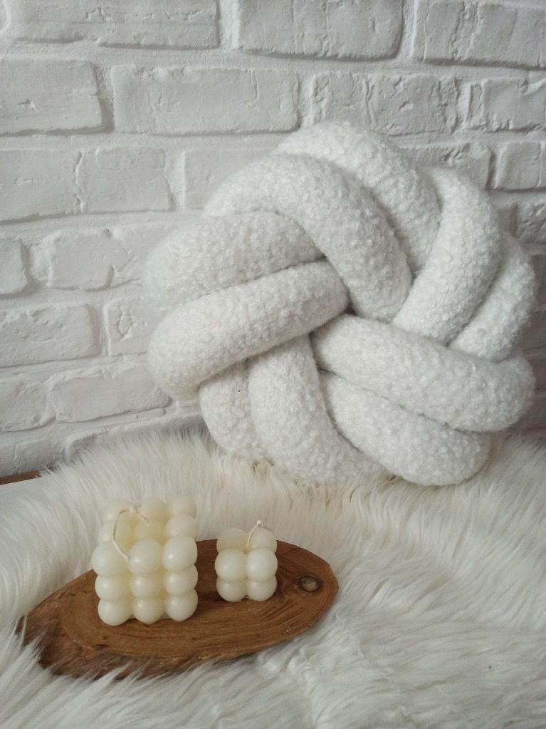 Poduszka Supełek Bukla Knot Pillow Boucle | Białystok | Kup teraz na ...