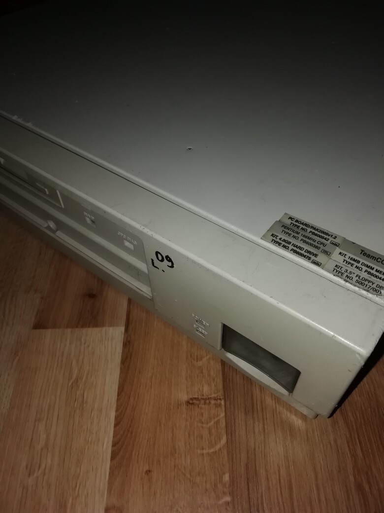 Fujitsu ICL Team POS 5000, model 9535 | Legionowo | Licytacja na ...