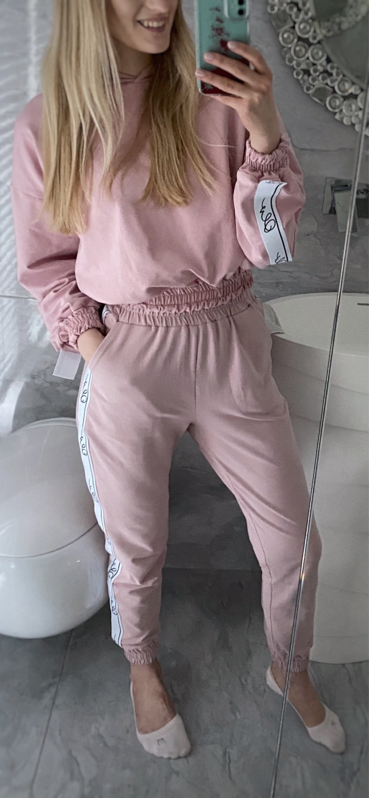 Komplet dresowy dresy olavoga pudrowy róż modny | Lublin | Kup teraz na ...