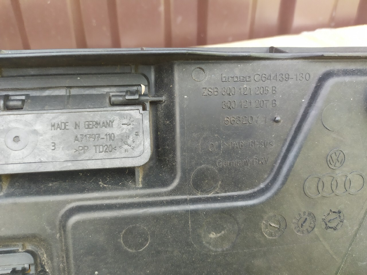 Obudowa wentylatorów VW Skoda 3Q0 121 205b 207b | Krajno-Parcele | Kup teraz na Allegro Lokalnie