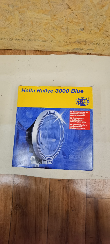 HALOGEN DALEKOSIĘŻNY HELLA RALLYE BLUE 3000FF | Warszawa | Kup teraz na ...