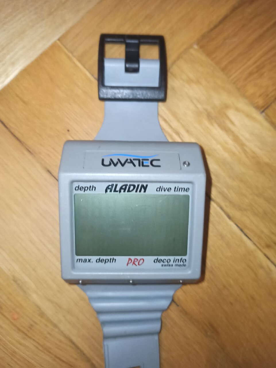 Komputer nurkowy Uwatec Aladin Pro Bdb | Warszawa | Licytacja na ...