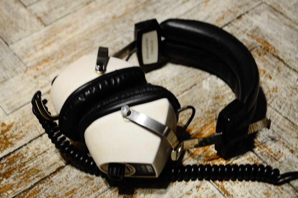 Słuchawki AKAI ASE-22 unikat vintage | Ozorków | Licytacja na Allegro Lokalnie