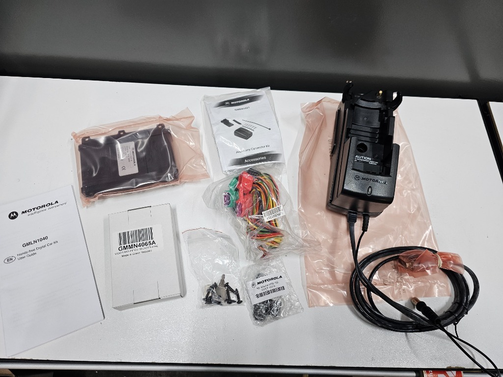 Motorola GMLN1040 TETRA MTP700 CarKit adapter | LEGNICA | Kup teraz na Allegro Lokalnie