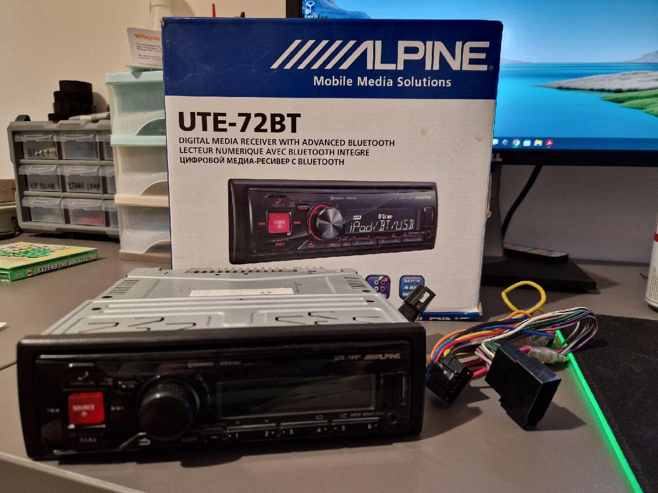 Radio Alpine UTE-72BT USB BT AUX | Garbicz | Kup teraz na Allegro Lokalnie