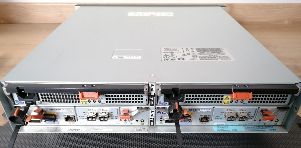 Macierz Dyskowa EMC DELL AX4-5 FC + półka + UPSy | Kraków | Kup teraz ...