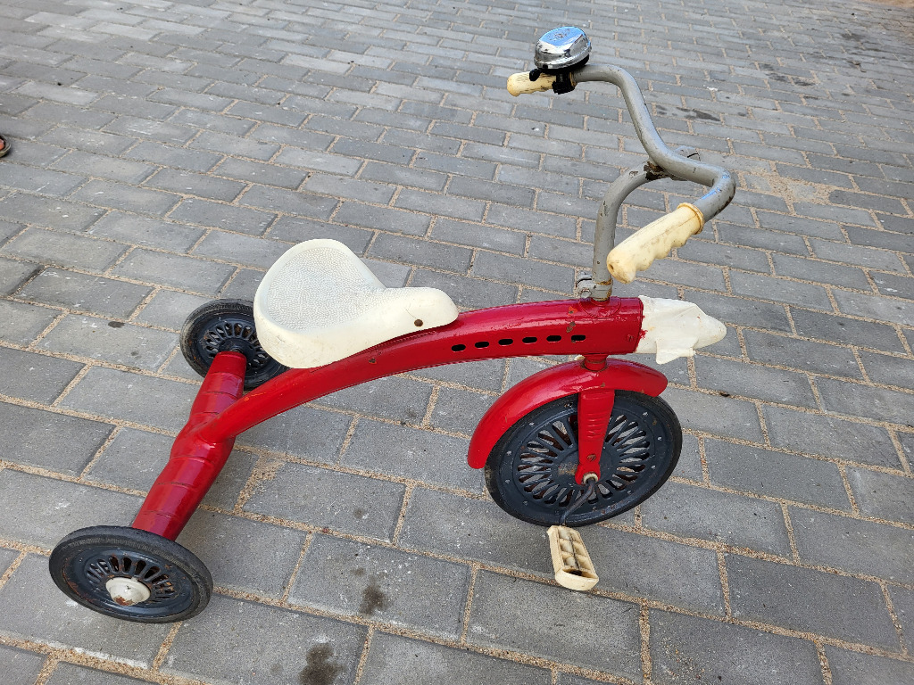 Stary rowerek dziecięcy lata 50-60 te | Krzęcin | Licytacja na Allegro ...