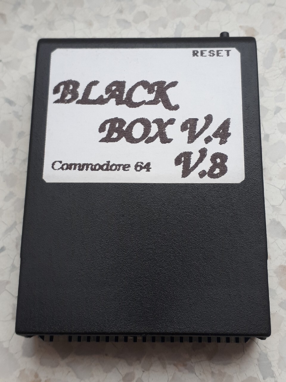 BLACK BOX 4 8 v4 v8 HYBRYDA Commodore C64 | Warszawa | Ogłoszenie na ...