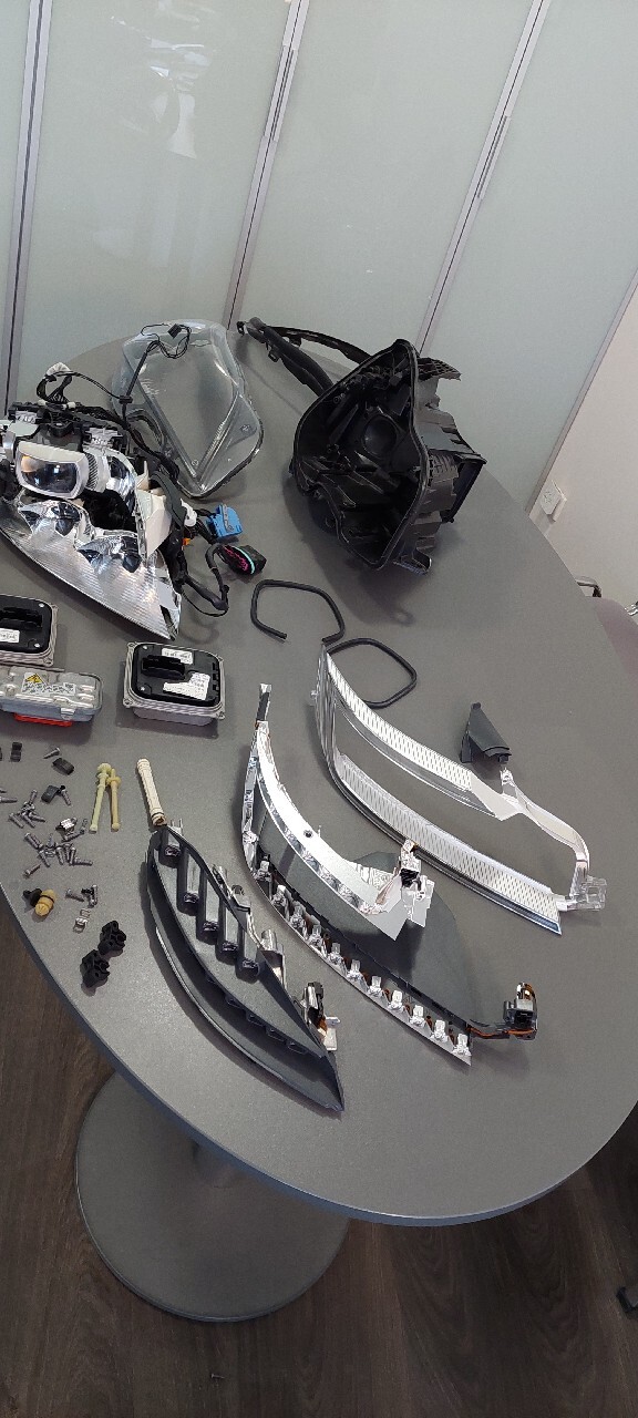 Mercedes CLS W218 Lampa prawa ILS a2188209261 | Giżycko | Ogłoszenie na ...