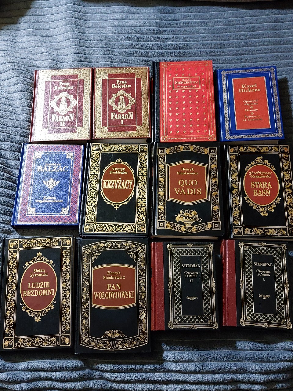 LITERATURA KLASYCZNA 12 szt ksiazek zlocenia | Łódź | Kup teraz na ...