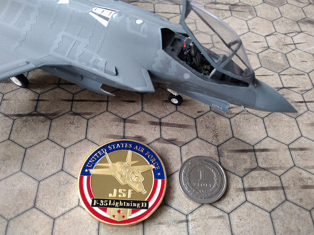 Challenge coin Lockheed Martin F35 Lightning II JSF USAF | Gdańsk | Kup ...