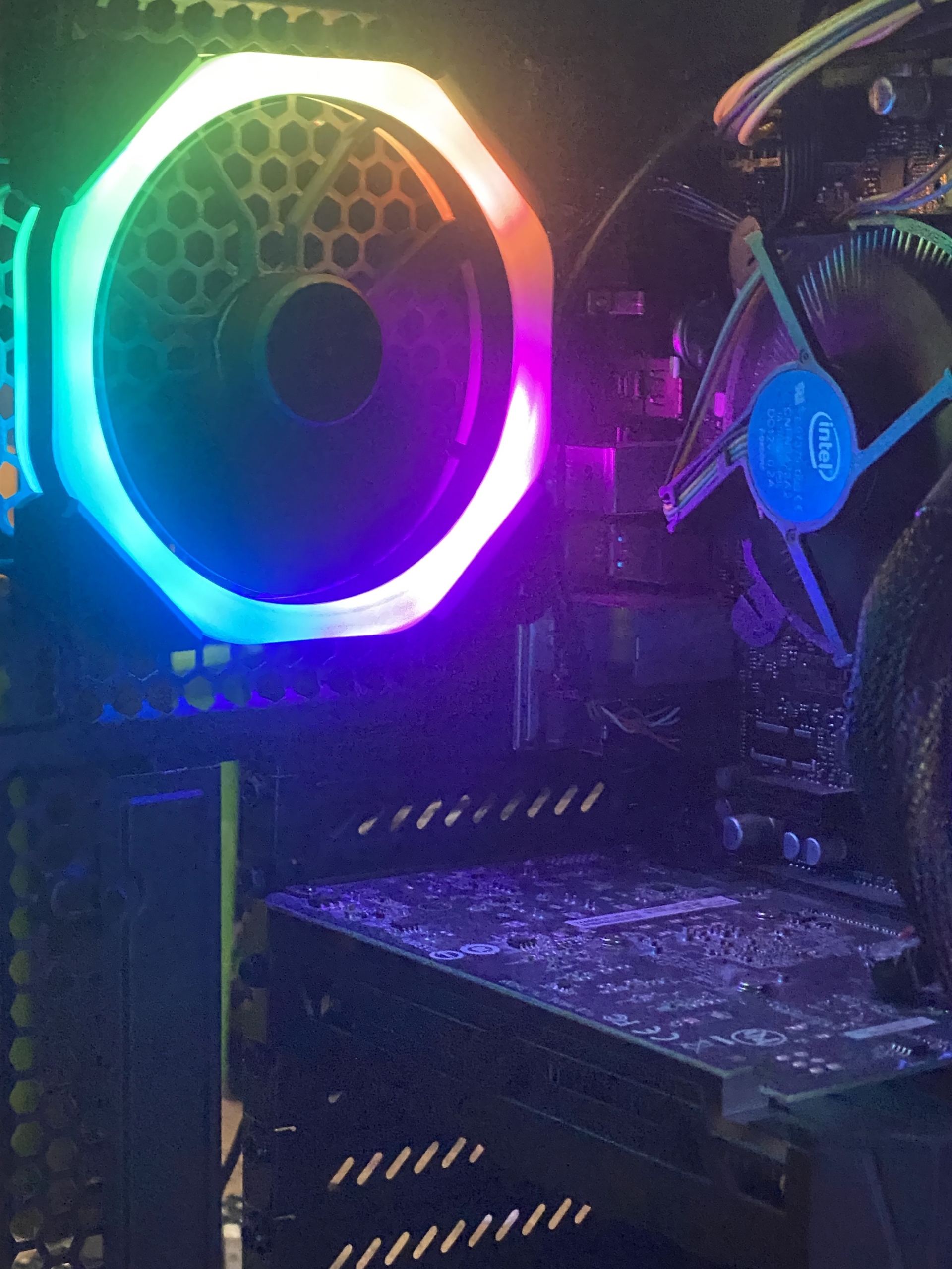 Komputer Intel Pentium Gold 6400 Obudowa RGB | Piekary Śląskie | Kup ...