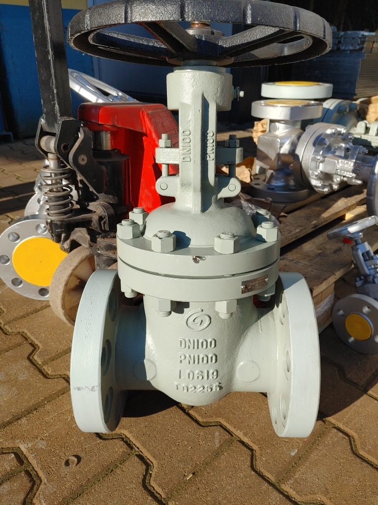 Zasuwa wodna DN100 PN100 | Wilcze | Kup teraz na Allegro Lokalnie