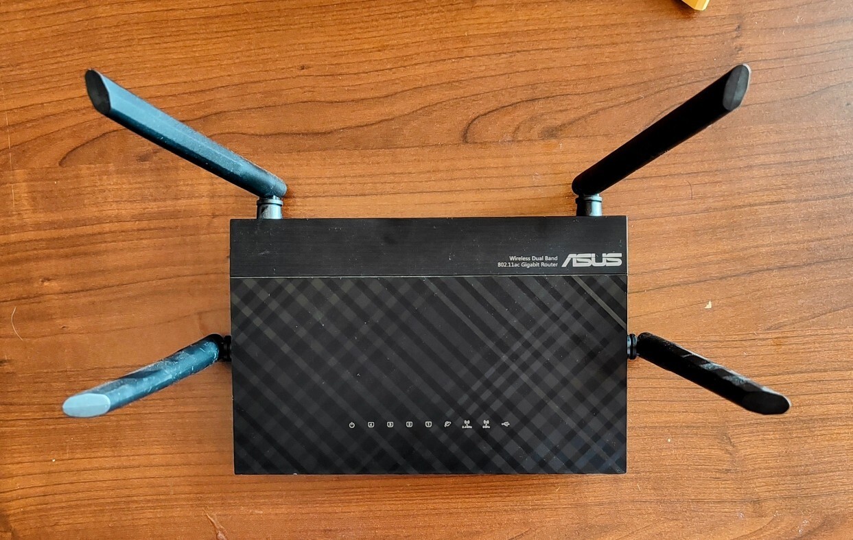 Router ASUS 5g jak nowy | Pruszcz Gdański | Licytacja na Allegro Lokalnie