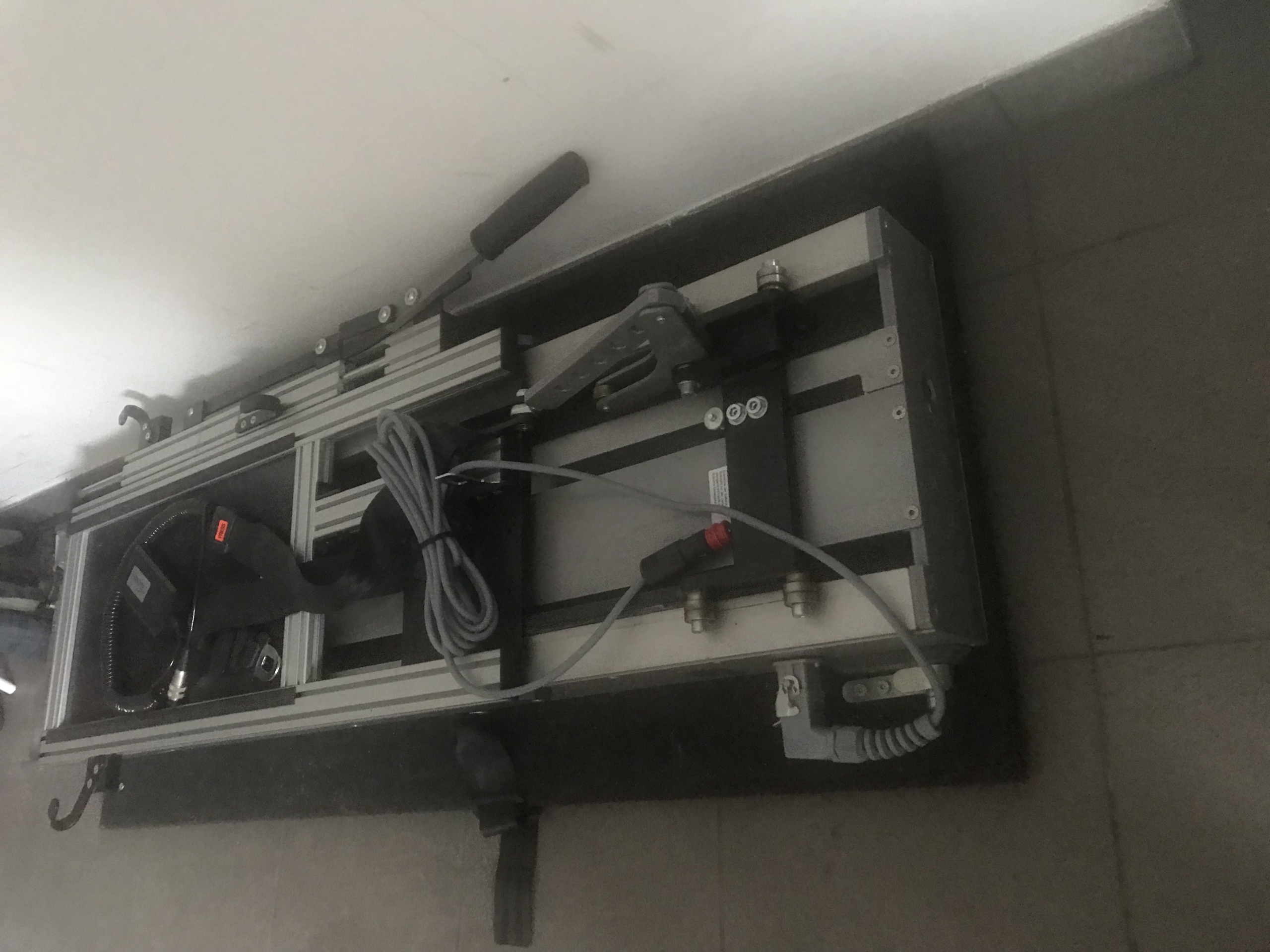 Winda samochodowa do wózków inwalidzkich | Wałcz | Kup teraz na Allegro ...