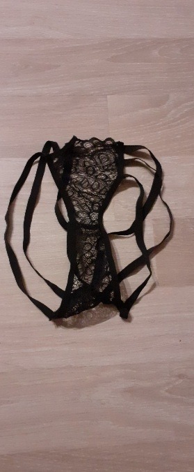 Stringi damskie noszone 2 dni. | Bytom | Kup teraz na Allegro Lokalnie