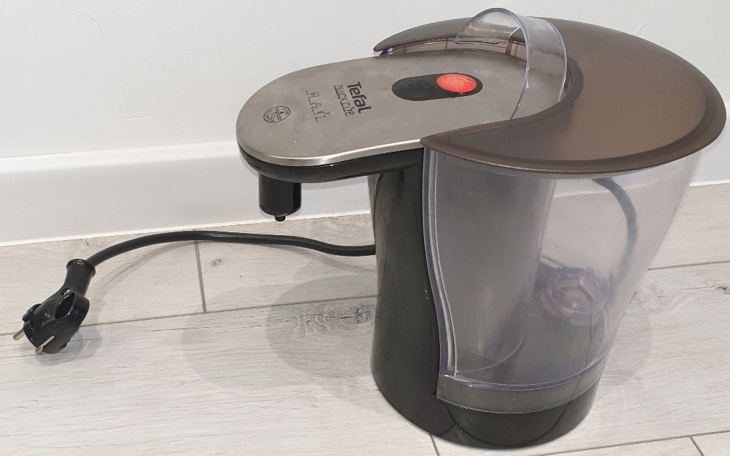 Czajnik-dystrybutor wody Tefal Quick Cup BR303 | Katowice | Licytacja ...