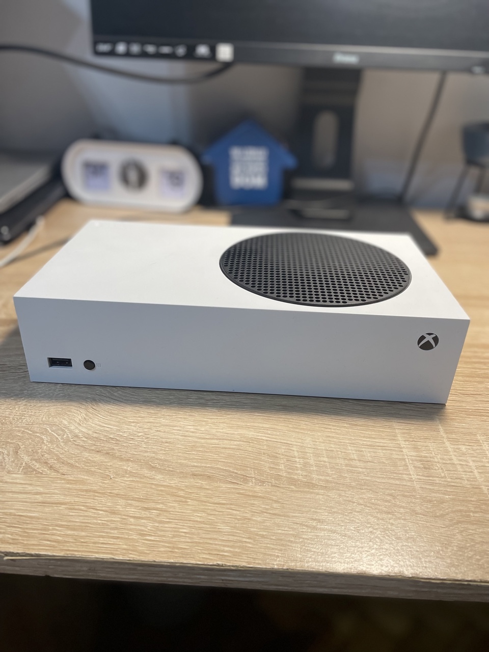 Xbox series S z dwoma padami | Sosnowiec | Kup teraz na Allegro Lokalnie