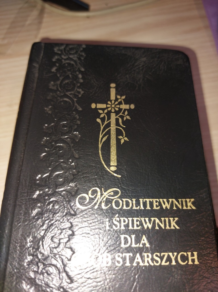 Modlitewnik i śpiewnik dla osób starszych | Wieliczka | Kup teraz na ...