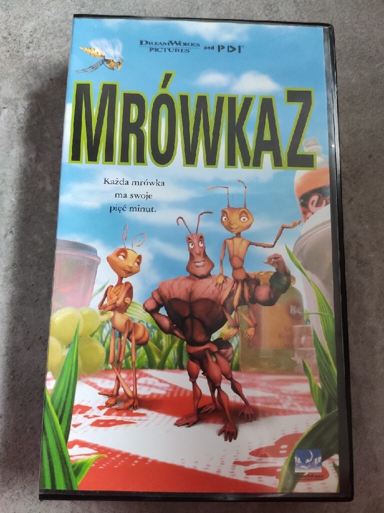 Kaseta VHS bajka film Mrówka Z | Trzebnica | Licytacja na Allegro Lokalnie