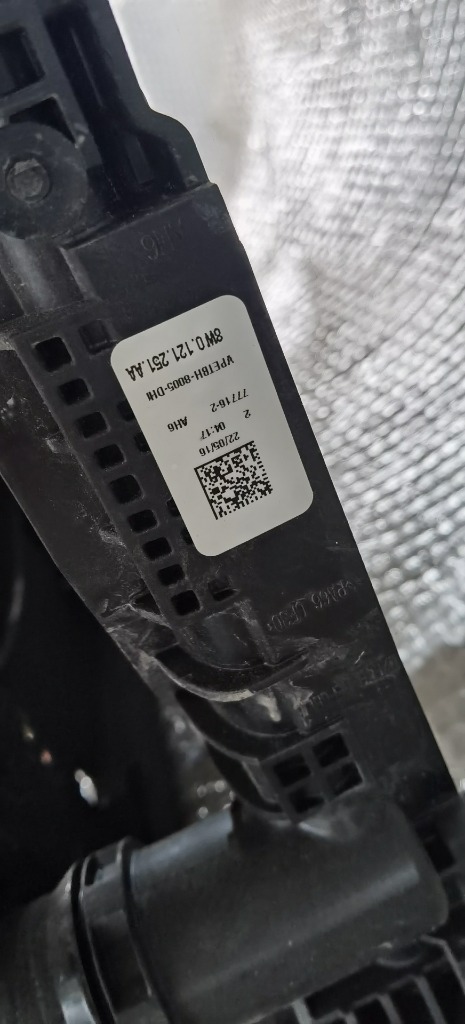 Wentylator 8W0121003C i chłodnica 8W0121251AA | Zambrów | Ogłoszenie na ...