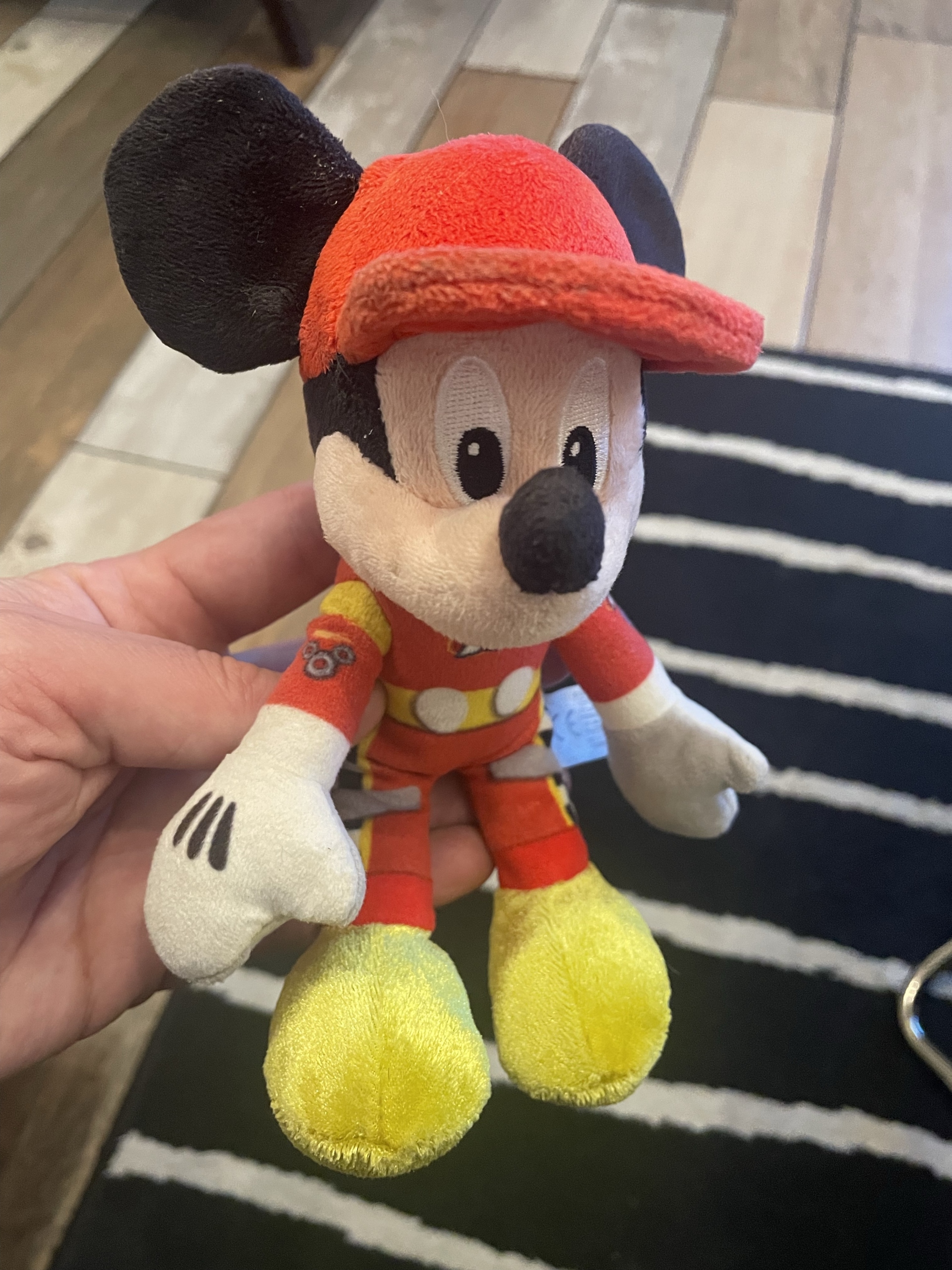 Maskotka Disney Mickey Mouse Driver | Oborniki | Kup teraz na Allegro ...