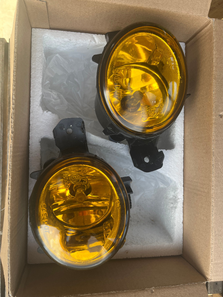 BMW seria 1 E87 żółte halogeny | Ściejowice | Kup teraz na Allegro Lokalnie