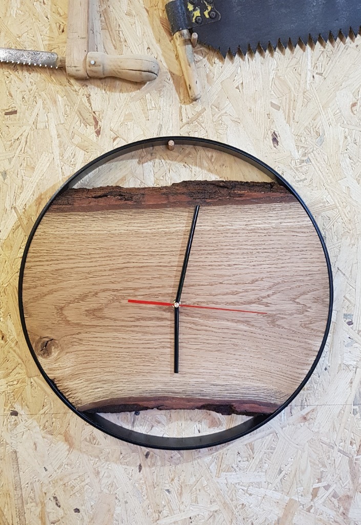 Zegar z drewna dębowego w obręczy stalowej loft | Stargard | Kup teraz ...