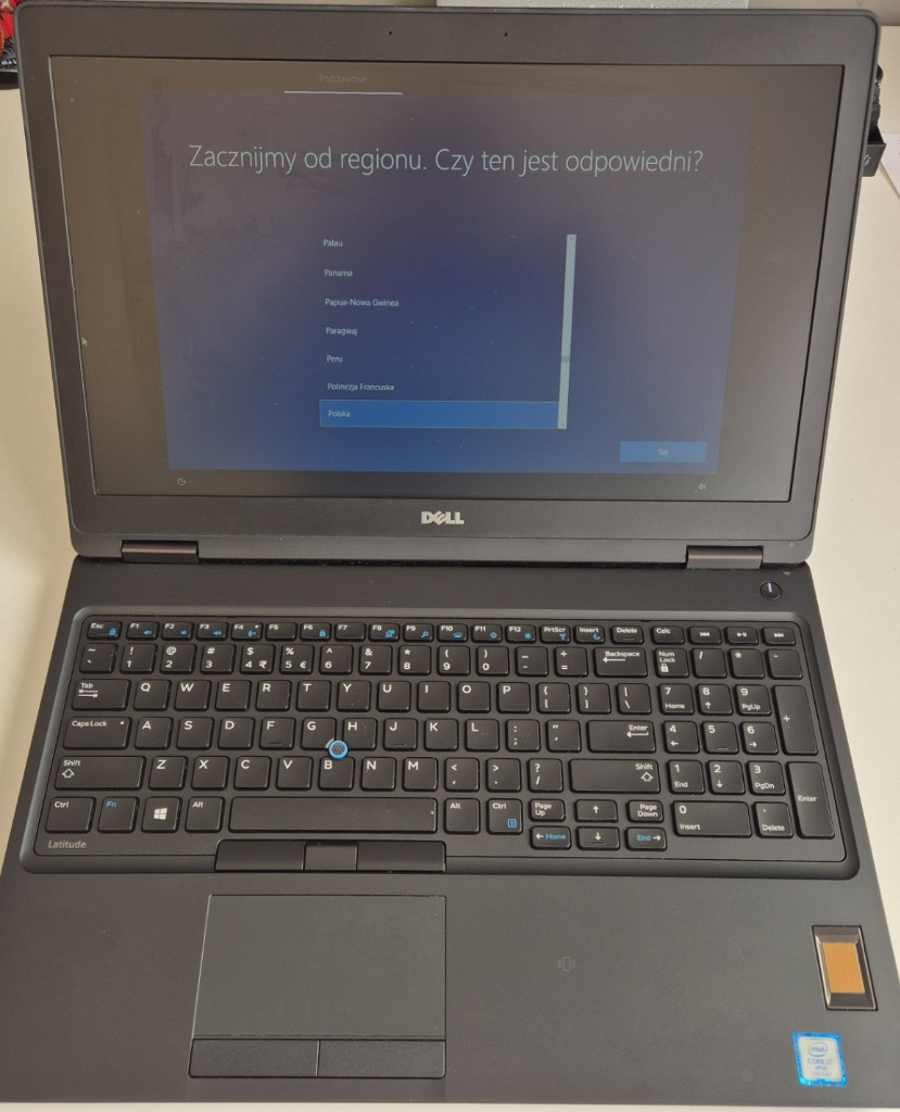 Laptop Dell Latitude 5580 i7 SSD 256 GB 16 GB stan + torba | Bogucin ...