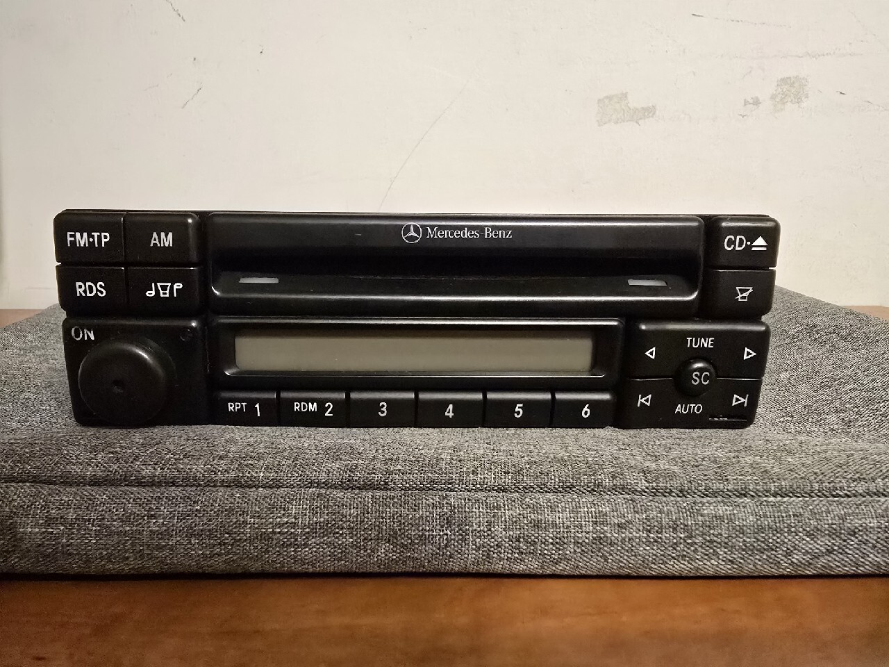 Radio Becker MF2297 Mercedes W140 W124 W126 R129 W210 W201 W202 R170 ...