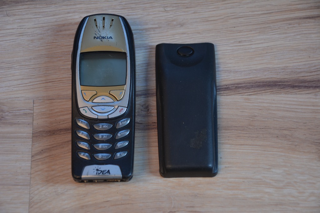 Telefon Nokia 6310 (6330) + inne | Kraków | Licytacja na Allegro Lokalnie