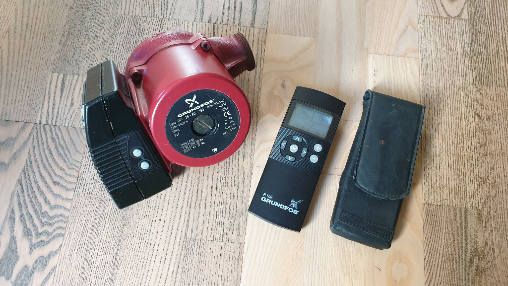 Grundfos UPE 25-80/180 + Pilot Grundfos R100 | Mosina | Kup teraz na ...