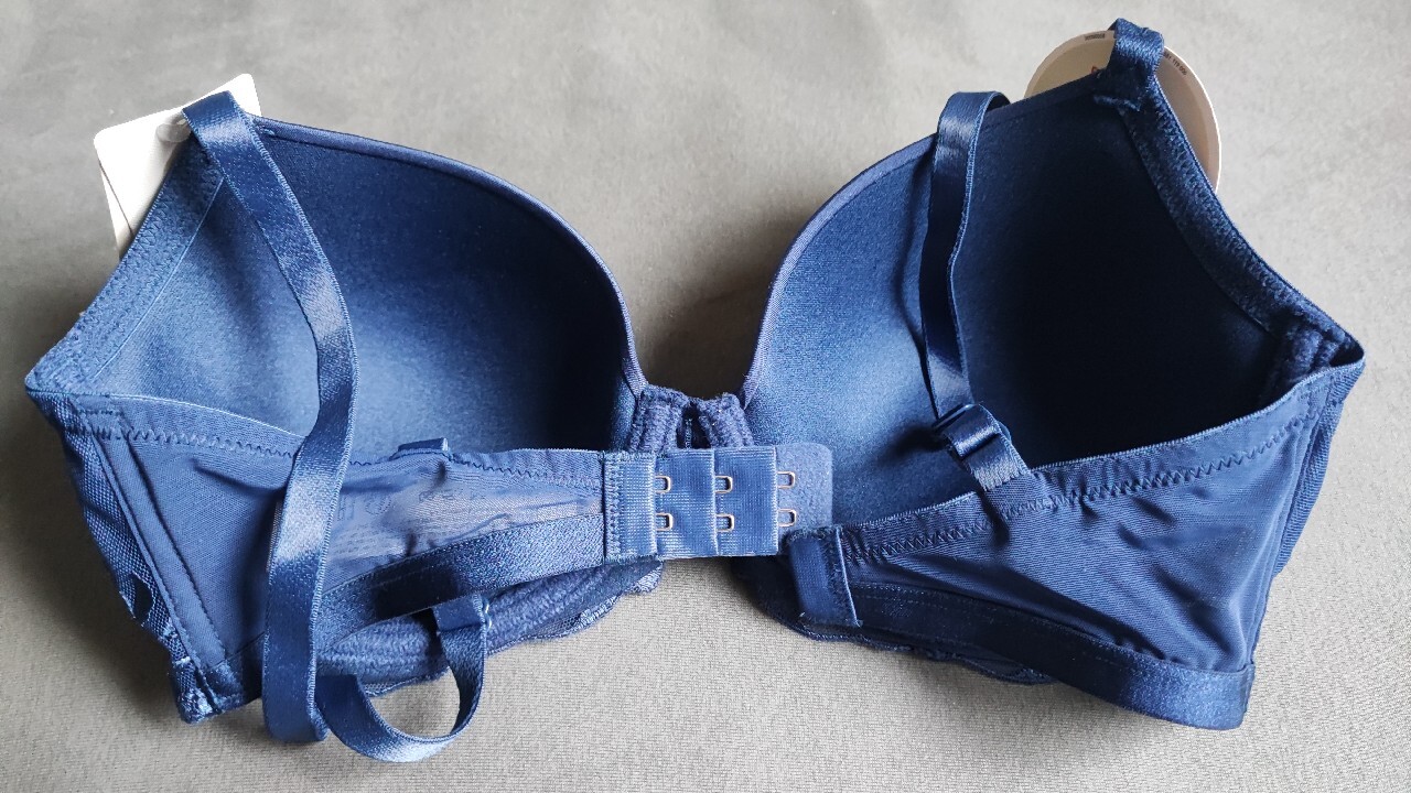 BIUSTONOSZ Triumph SEXY ANGEL SPOTLIGHT WHP 70D | Poznań | Kup teraz na Allegro Lokalnie