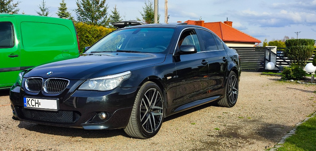 BMW E60 520d M Package And Angel Lights Credits In Bottom, 58% OFF