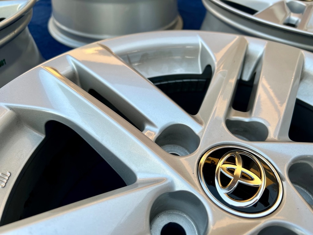 Nowe oryginalne felgi 16 Toyota Corolla / Auris | Jastrzębie-Zdrój ... Nowe oryginalne felgi 16 Toyota Corolla / Auris | Jastrzębie-Zdrój ...