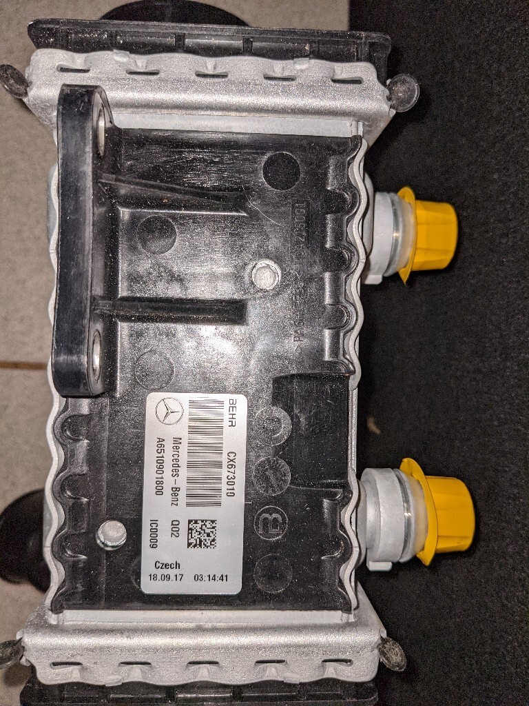Mercedes chłodnica intercoolera A6510901800 | Białystok | Kup teraz na ...