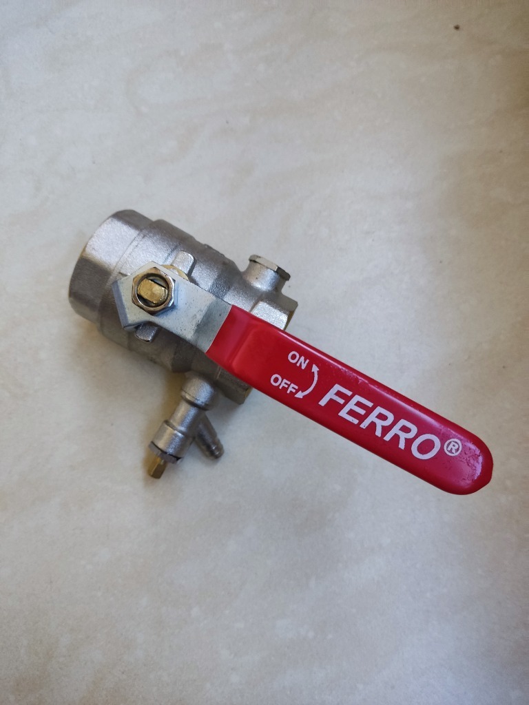 Zawór kulowy wodny ze spustem 1 1 4" Ferro | Mogilno | Kup teraz na ...