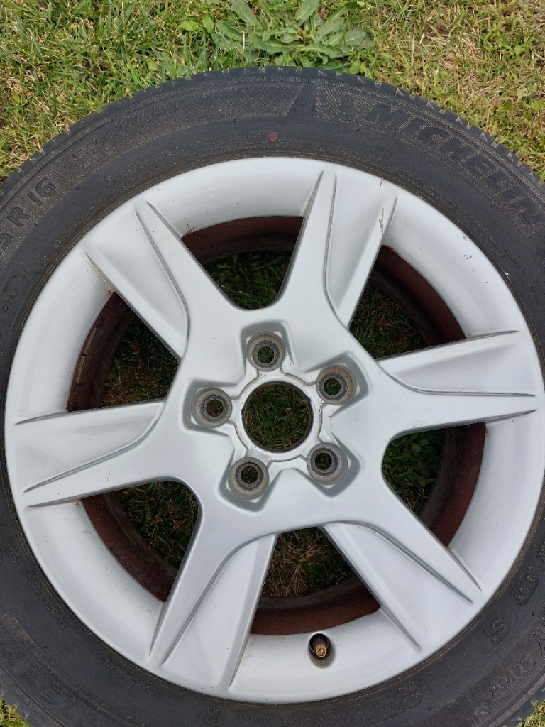 Felgi oryginalne aluminiowe Audi A3 6,5Jx16 ET50 | Skawina | Ogłoszenie ...