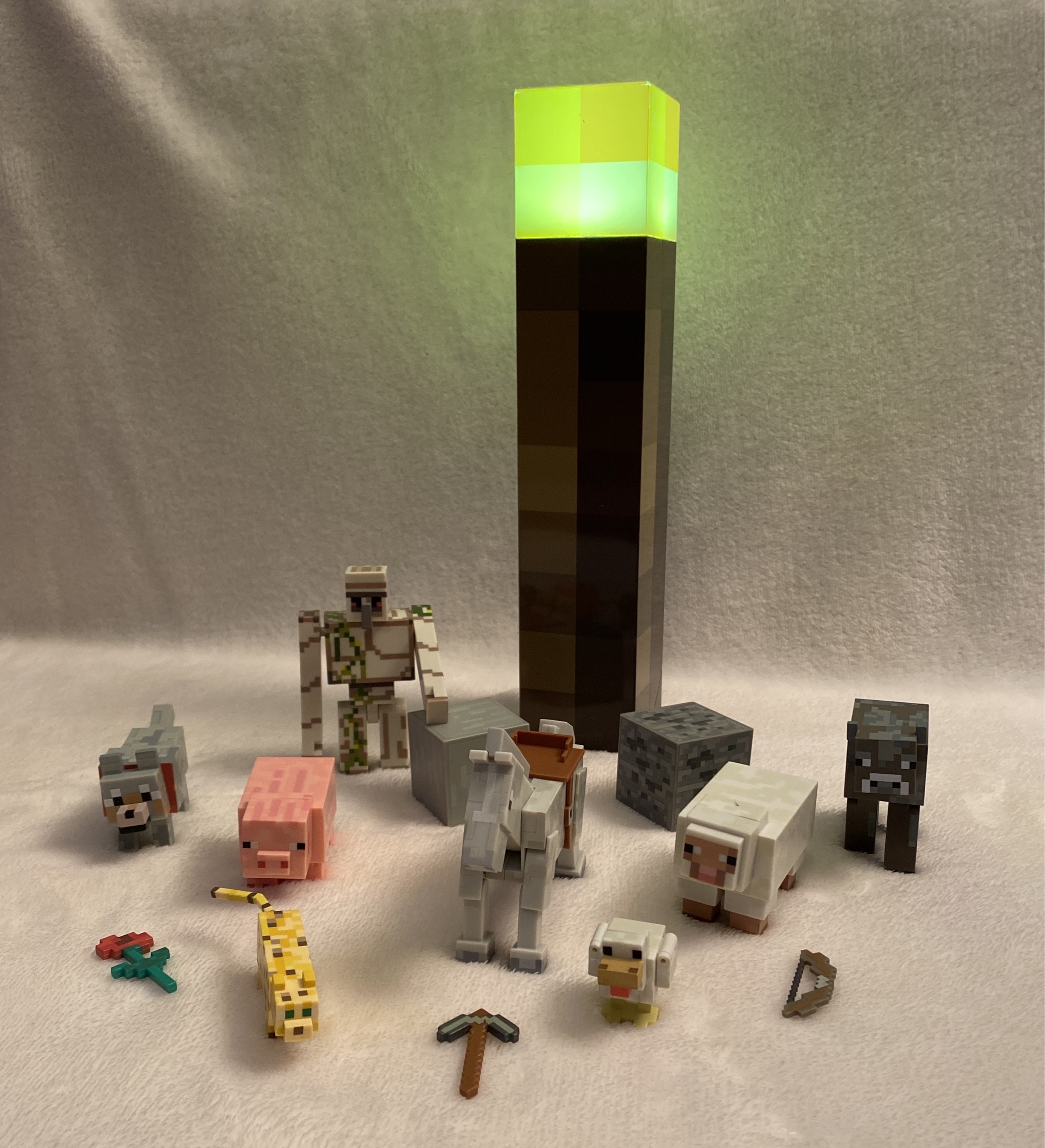Minecraft ThinkGeek lampka i 10 figurek Minecraft | Warszawa | Kup ...