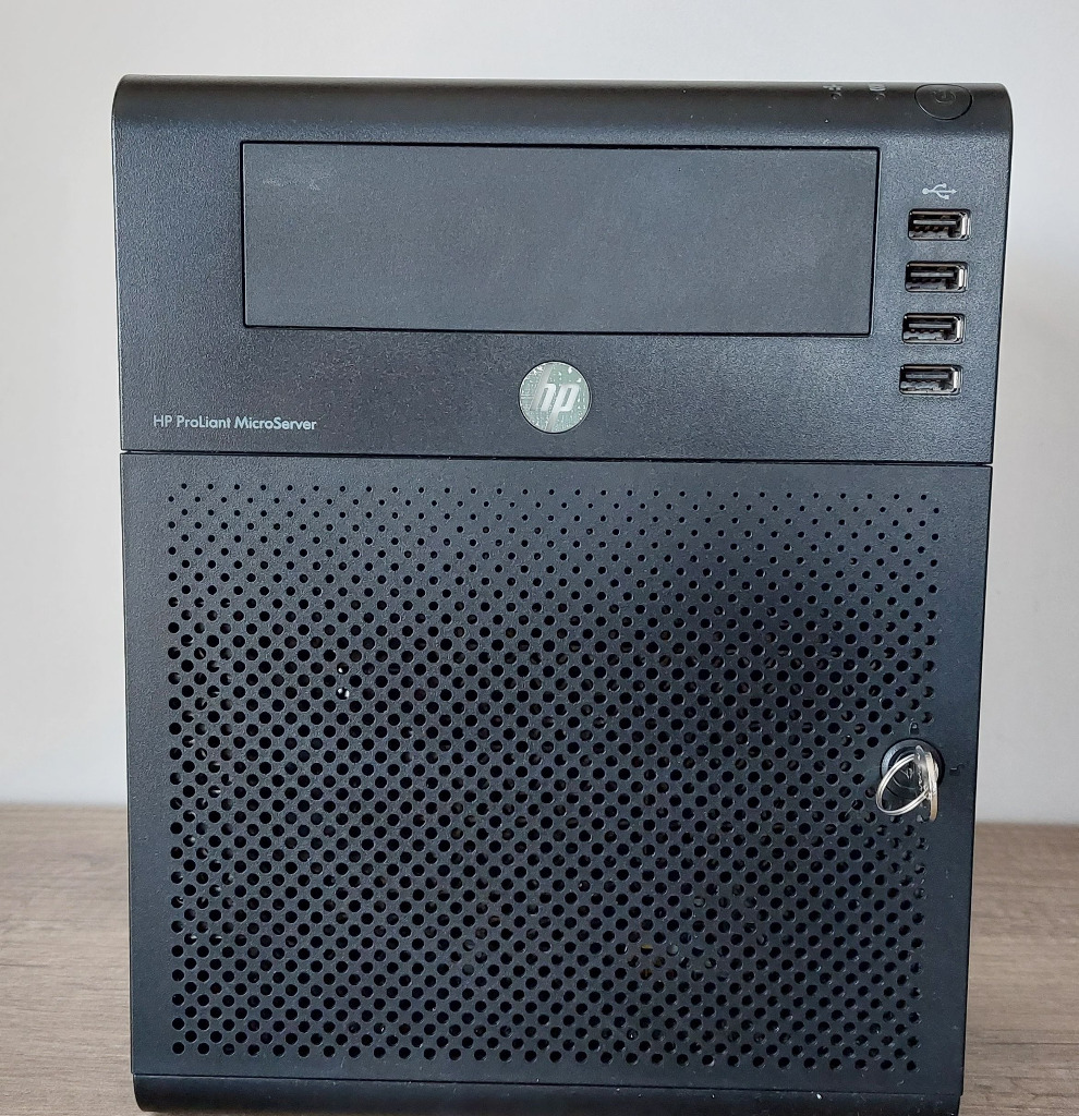HP Proliant MicroServer N36L 8GB RAM, 2x 1G | Olsztyn | Kup teraz na ...