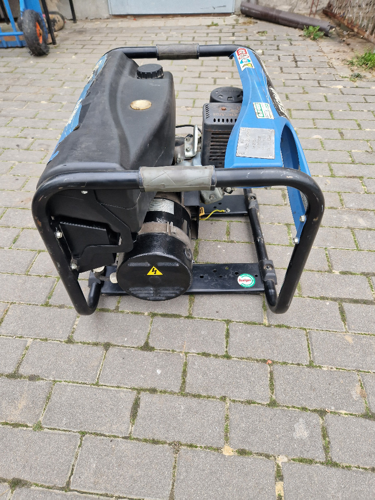 Agregat prądotwórczy SDMO Technic 3000 | Głogowa | Ogłoszenie na ...