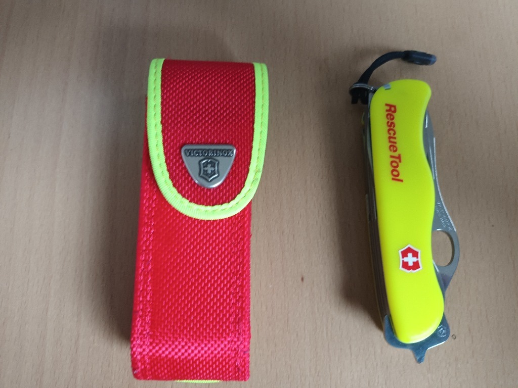 Victorinox 0 8623 MWN scyzoryk Rescue Tool + etui 111 mm ratowniczy ...
