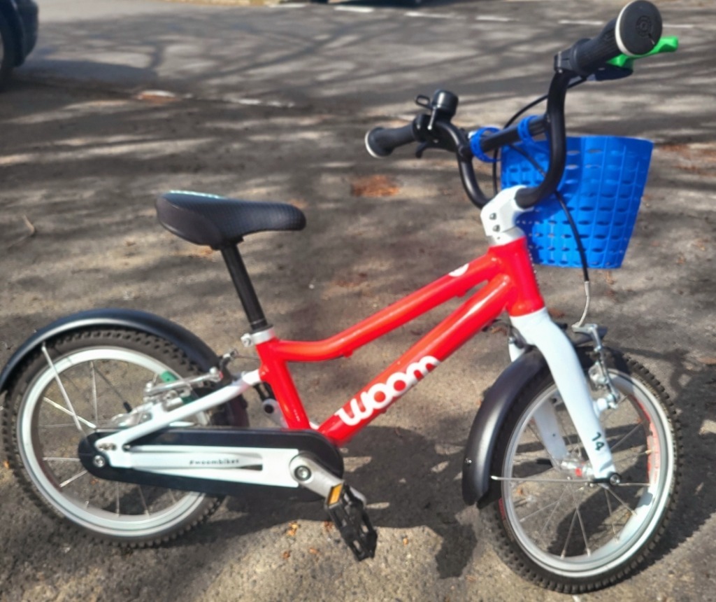 Rower Woom 2 czerwony z blotnikami i nóżka | Nowy Kawęczyn | Ogłoszenie na Allegro Lokalnie