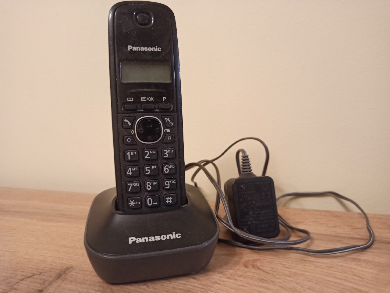 Przenośny telefon stacjonarny Panasonic | Koło | Kup teraz na Allegro ...
